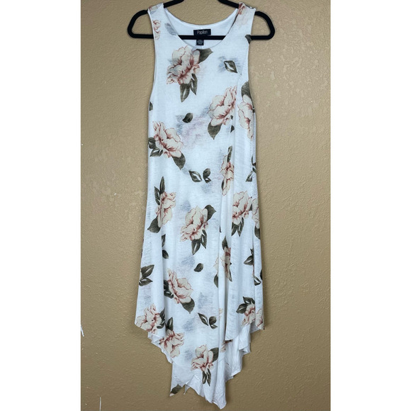 Papillon Blanc | Dresses | Papillon Maxi Dress Flowered Size Medium ...